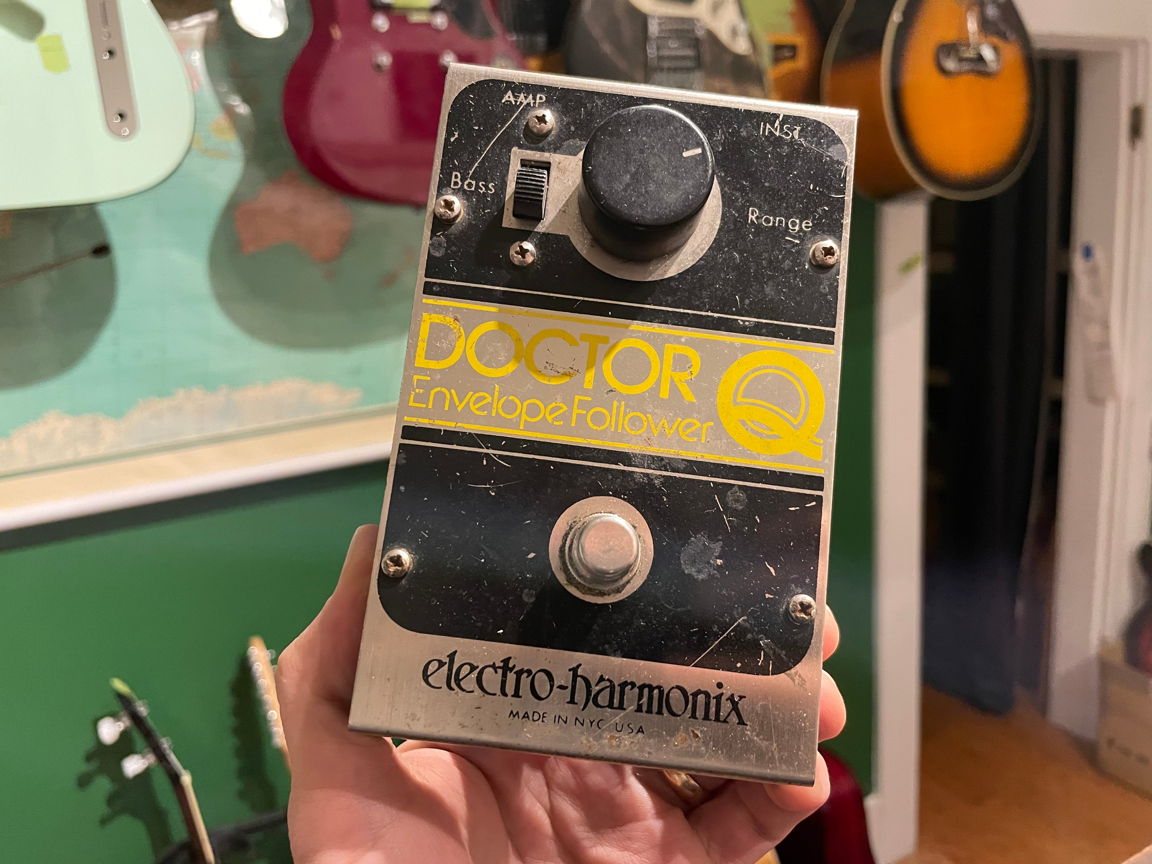 Electro-Harmonix 1979 Doctor Q Envelope Follower Used Toronto, ON ...