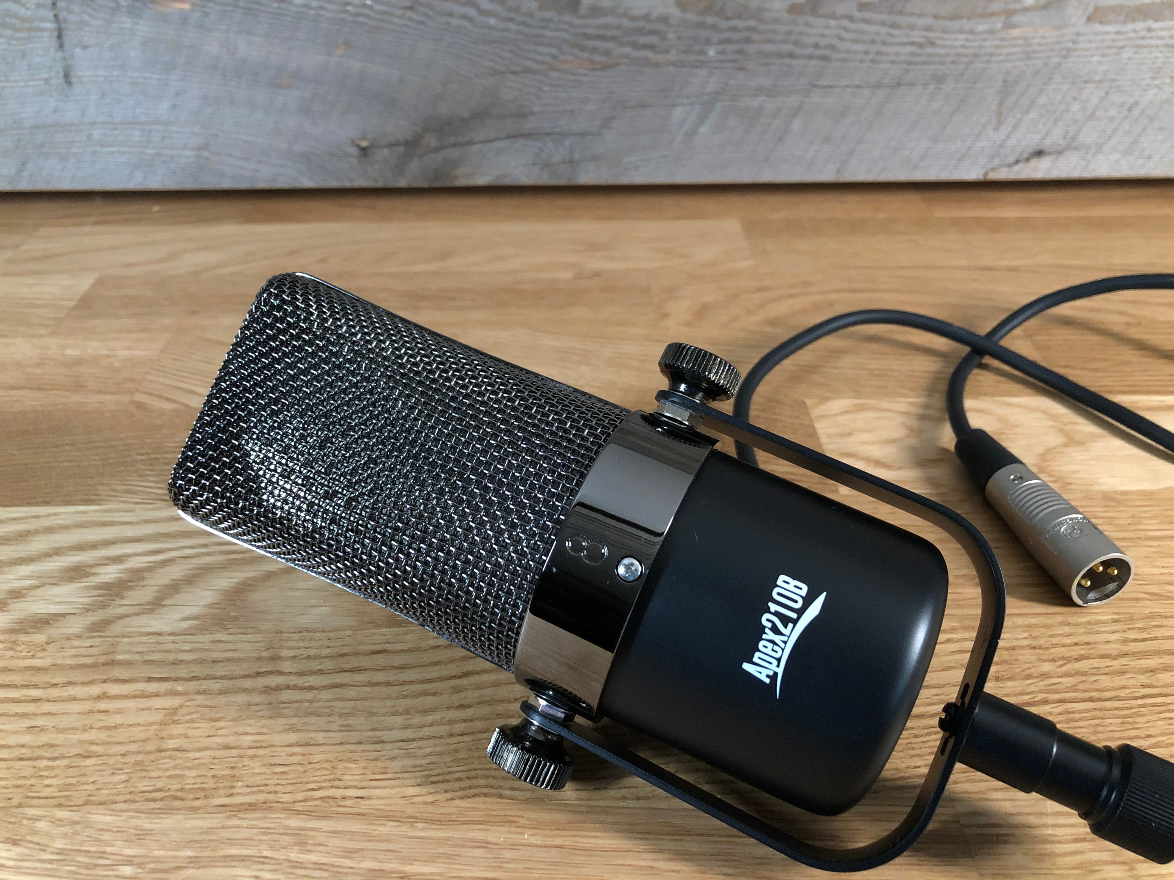 Apex 210B Ribbon Microphone Toronto, ON | Cask Music