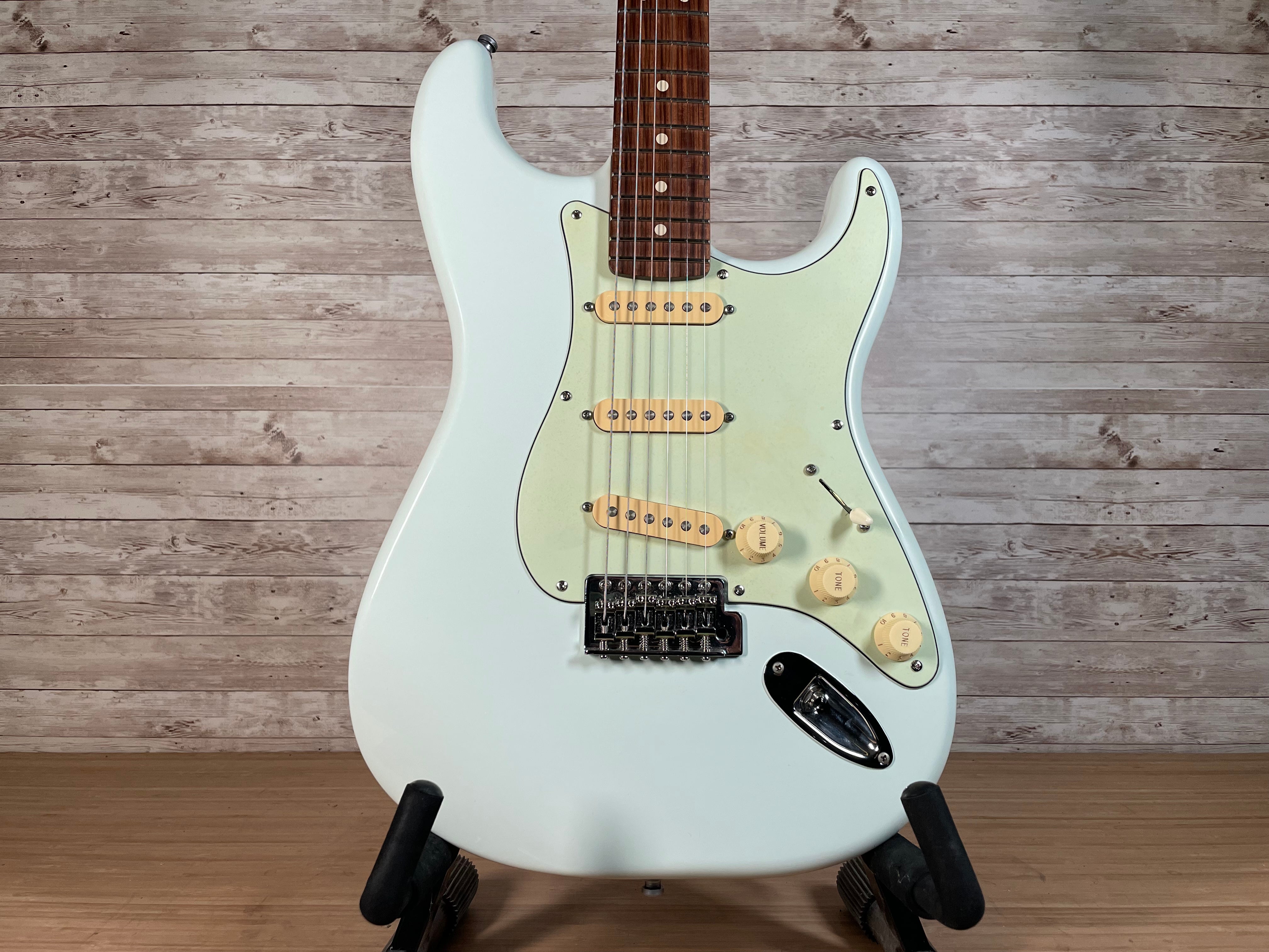 Boutique Custom Parts Strat Toronto, ON | Cask Music